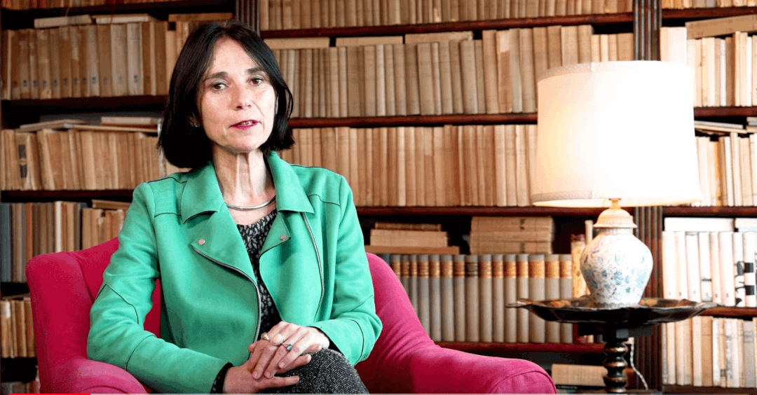 Lisa Ginzburg zu ihrem Roman "Carapax" - nonsolo Verlag